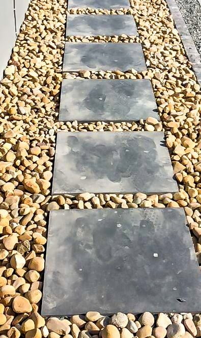 Brown Riverstone 20kg Bag (Medium Stone) - ClicknPlant Online Nursery Gauteng